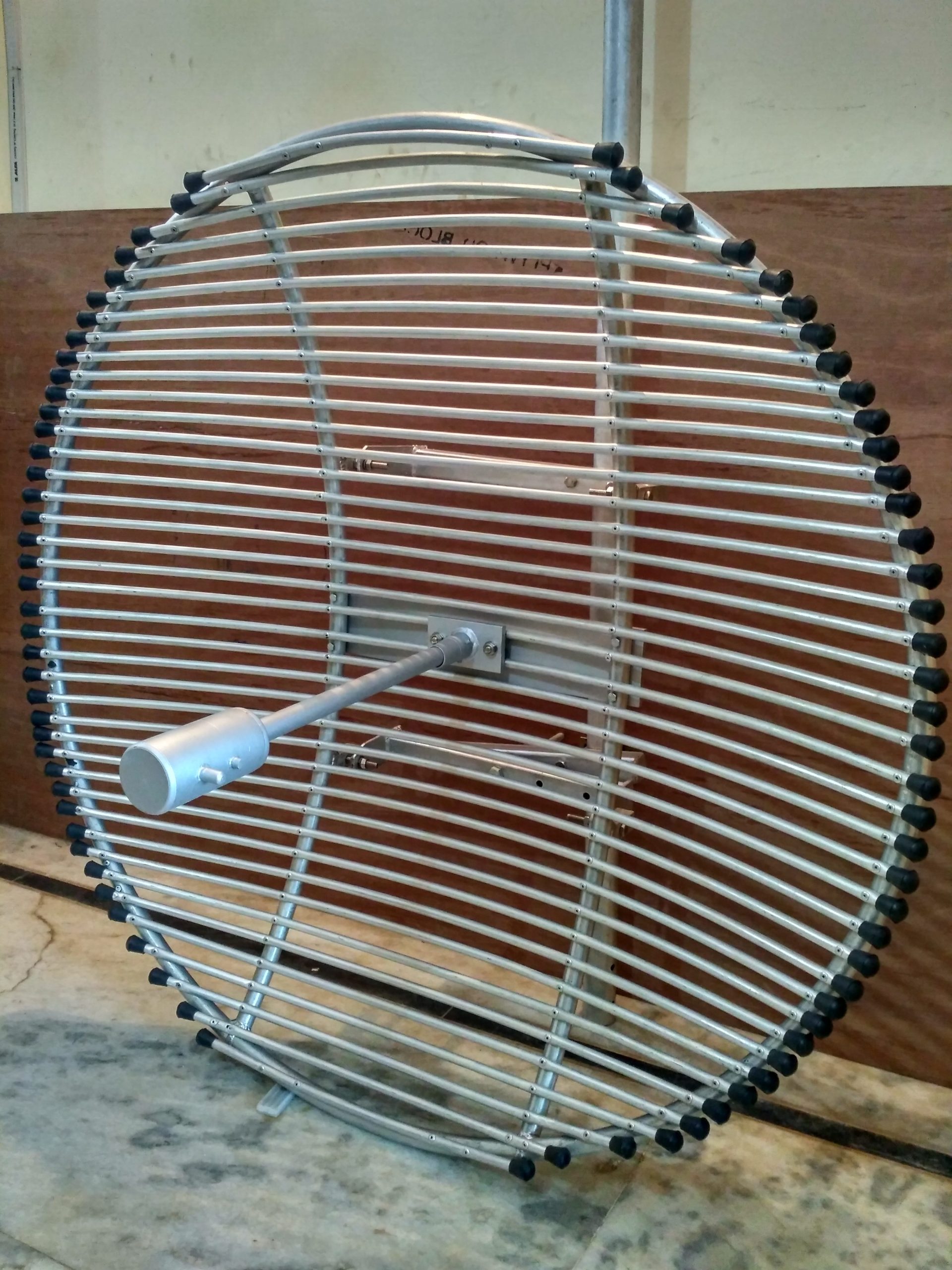 Grid Parabolic Dish Antenna